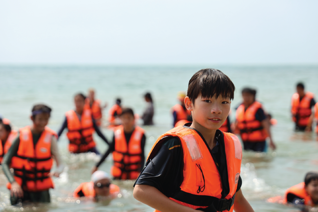 The Importance of Community Service in Students | AISM